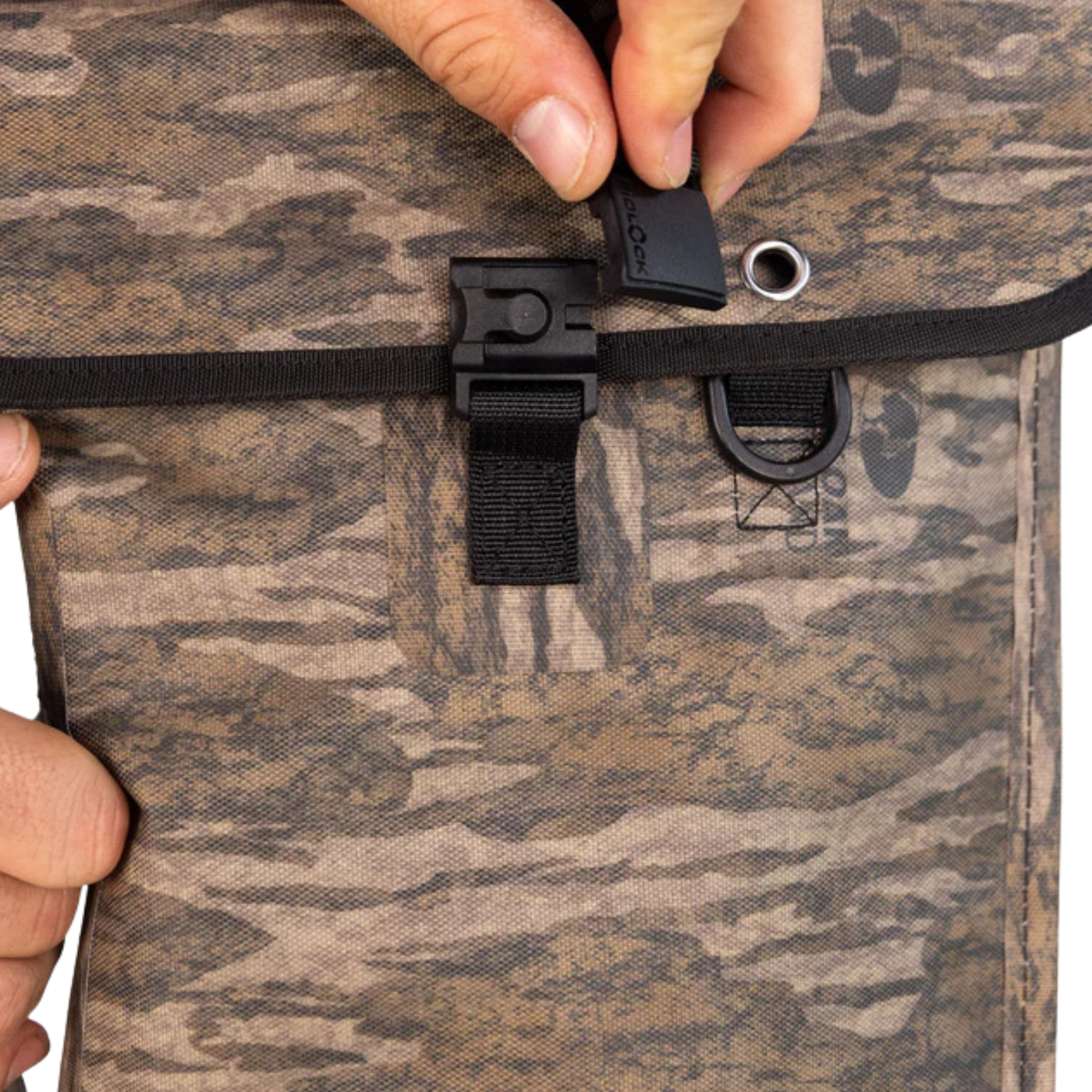 Waterproof Floating Shotgun Bag For Hunters With Magnetic Lock Auto ...